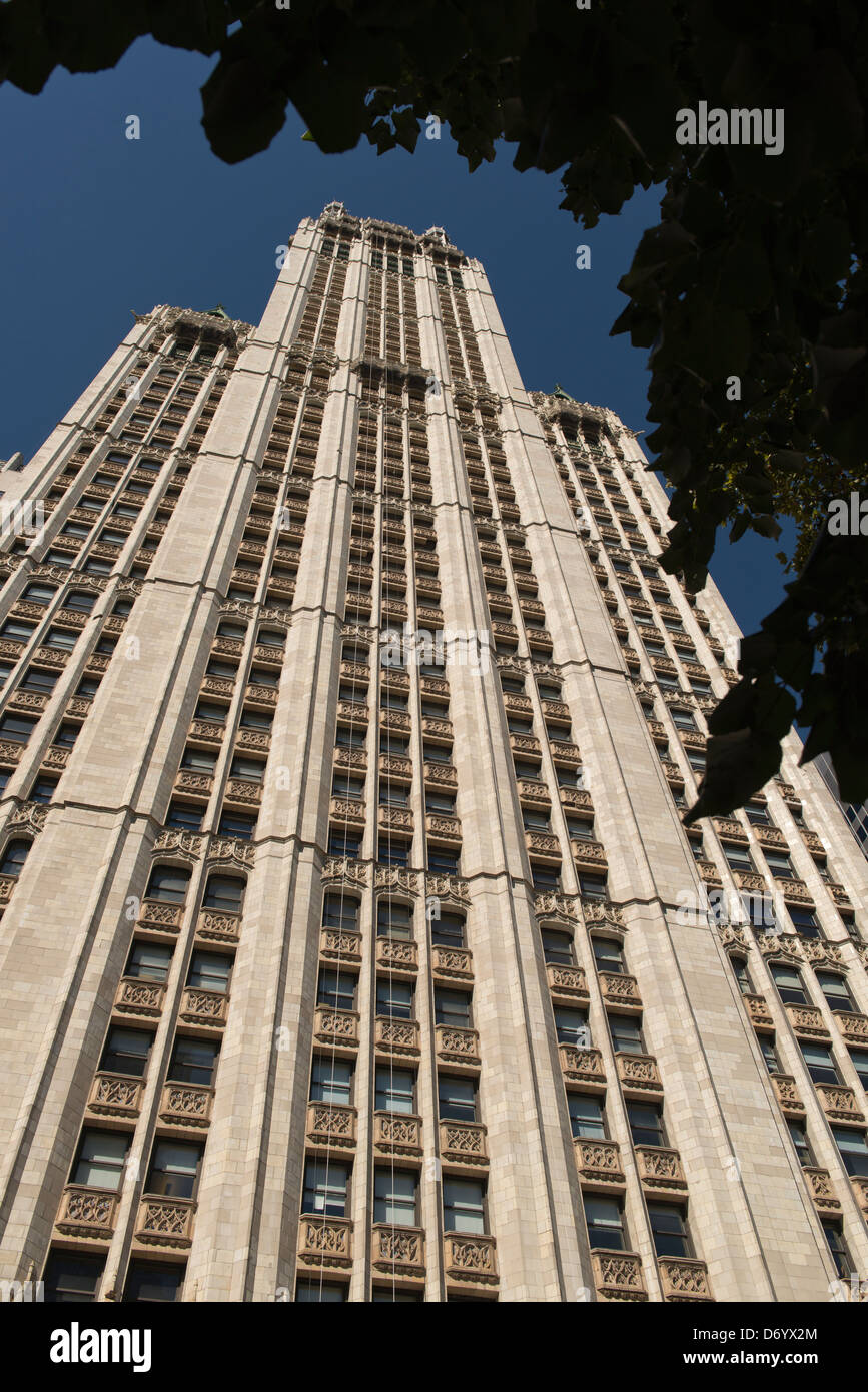 Woolworth building hi-res stock photography and images - Alamy