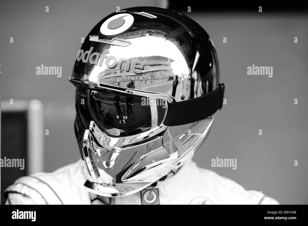 Helmet - McLaren Mechanic F1 - Formula One - Testing - Montmelo Circuit ...