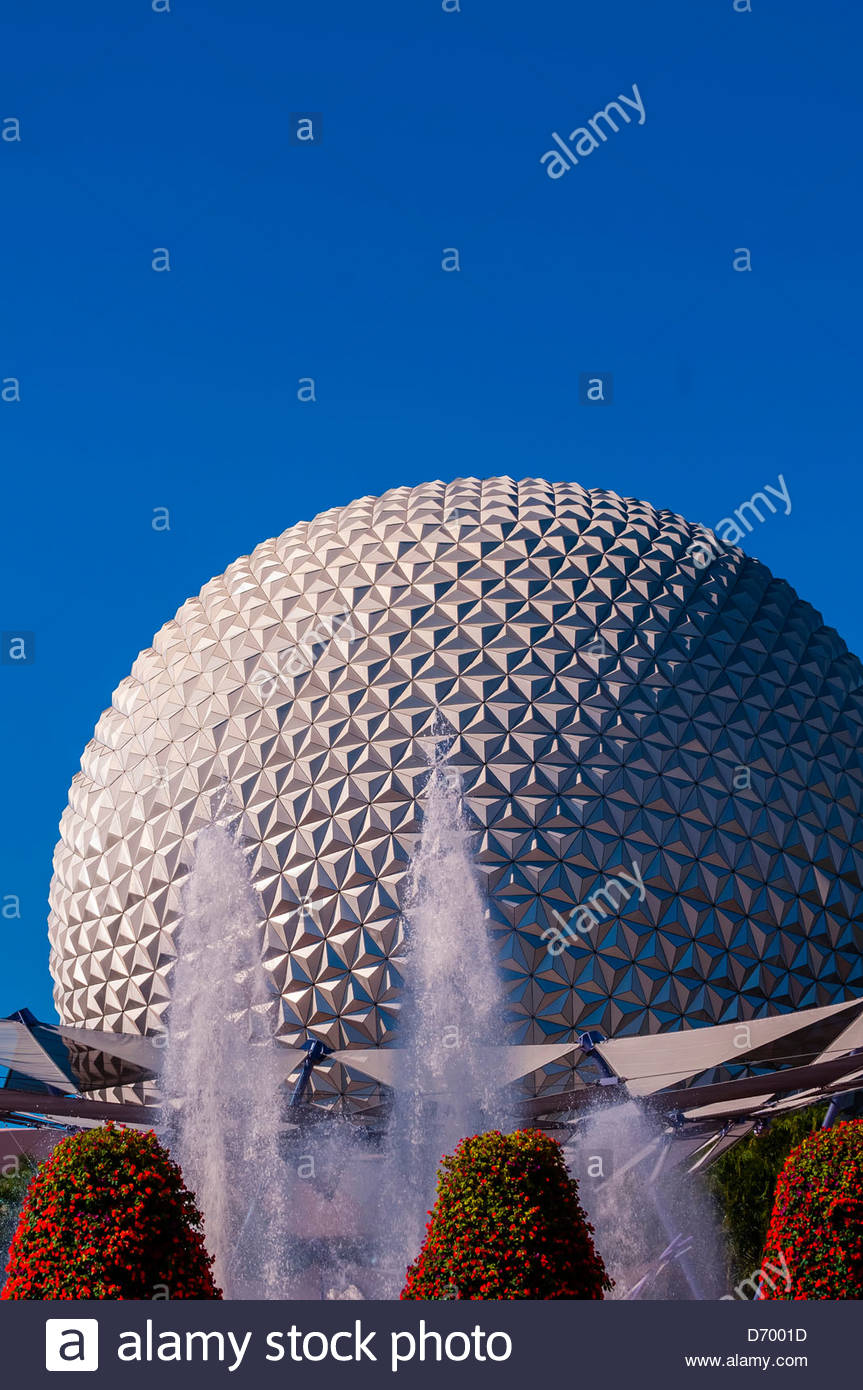 Epcot Florida Fountain High Resolution Stock Photography and Images - Alamy
