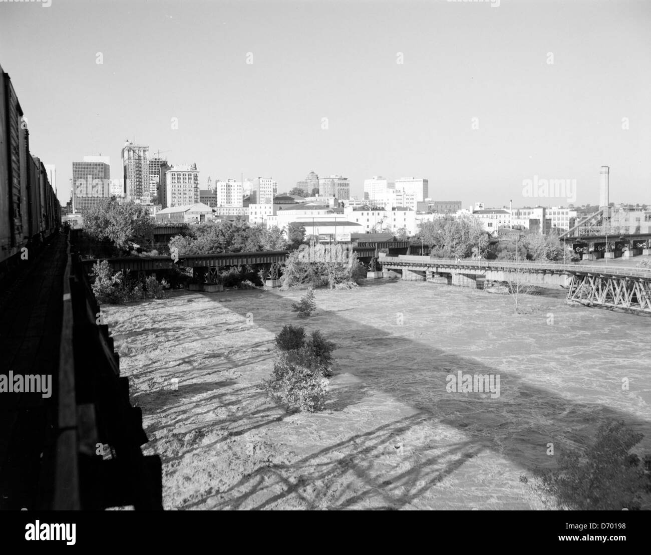 From The River To Downtown Stock Photo Alamy from-the-river-to-downtown-stock-photo-alamy