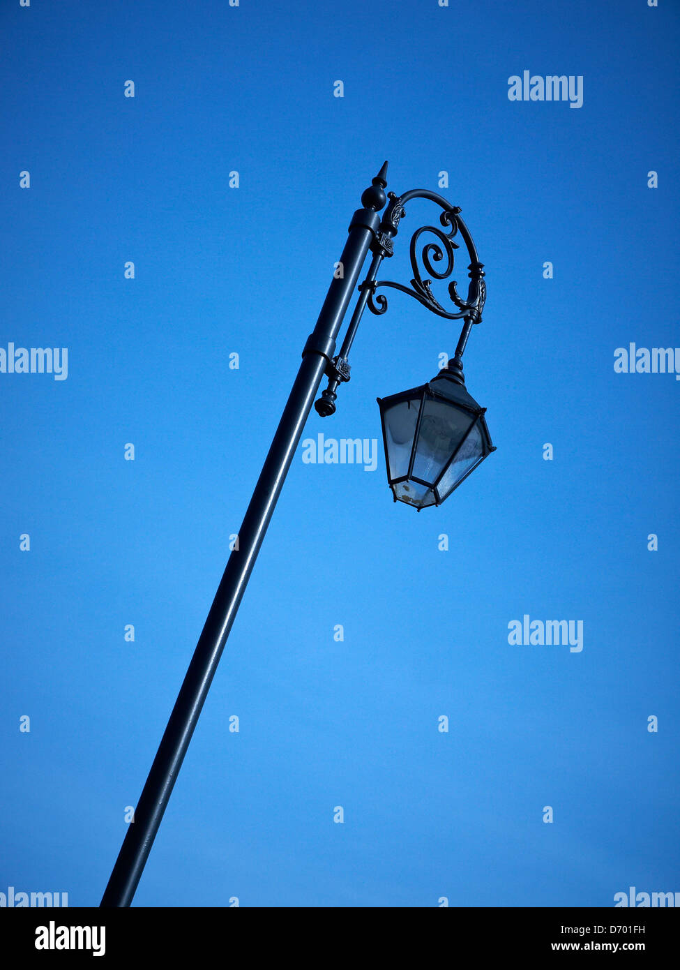 Streetlight ornament hi-res stock photography and images - Alamy