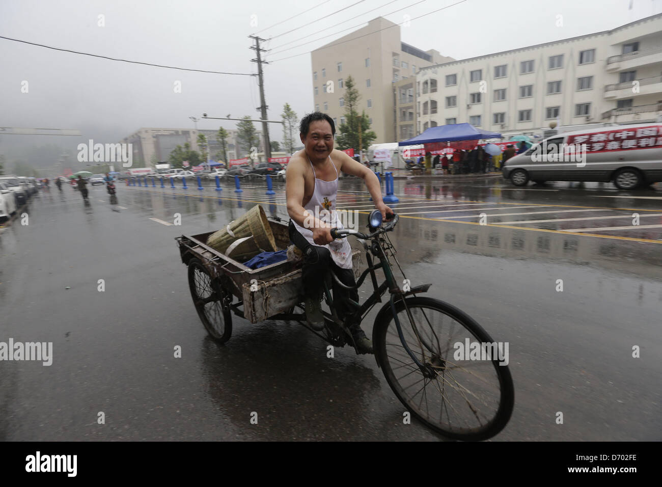 Ya'an, Sichuan, China. April 23, 2013.Earthquake relief situation in ...