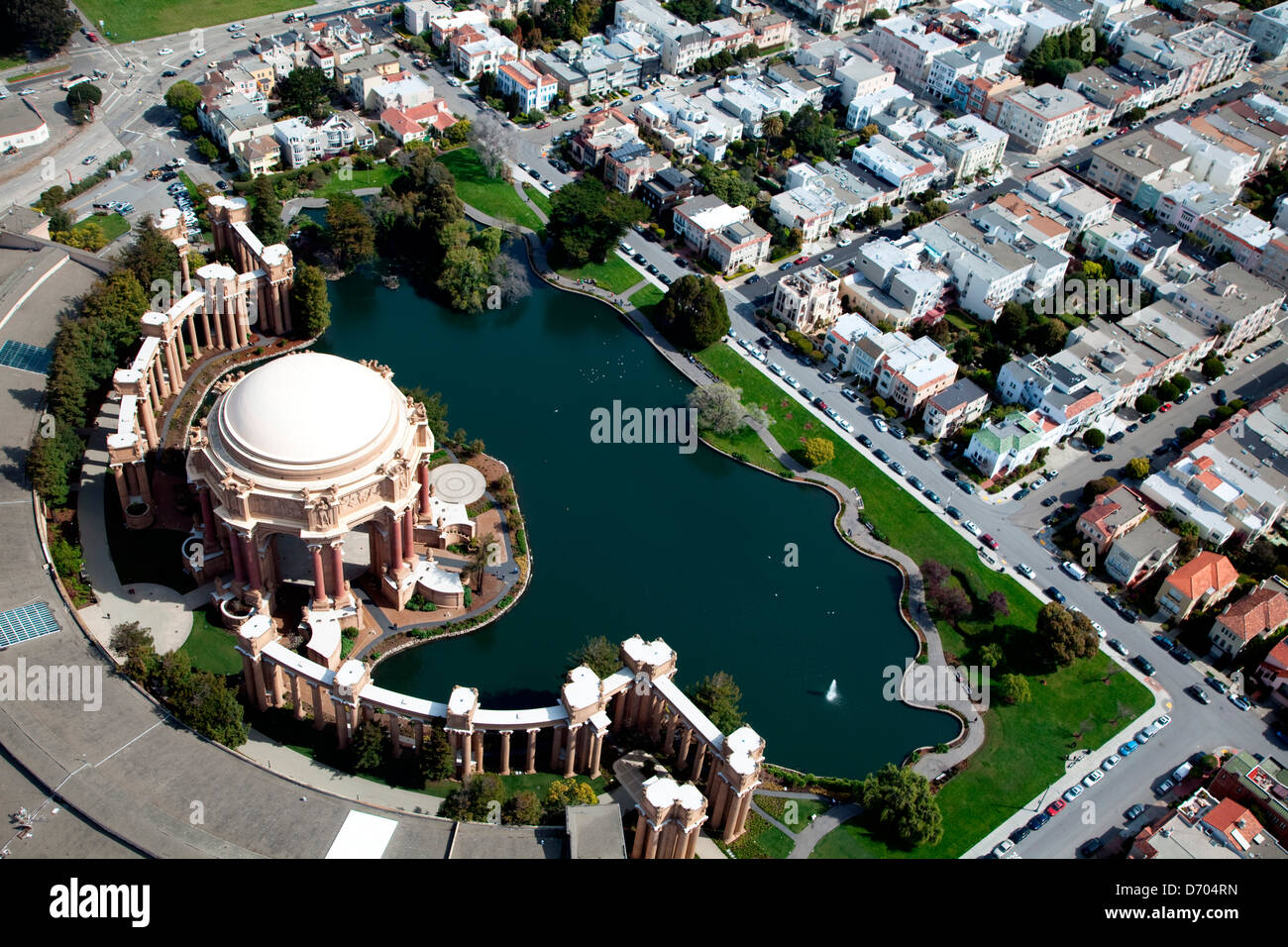 Aerial of The Exploratorium Museum, San Francisco Stock Photo - Alamy