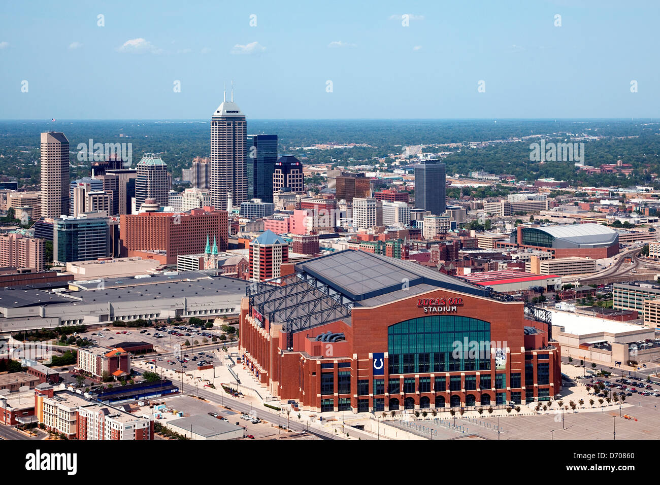 Aerial Downtown Indianapolis Indiana Stock Photos & Aerial Downtown ...