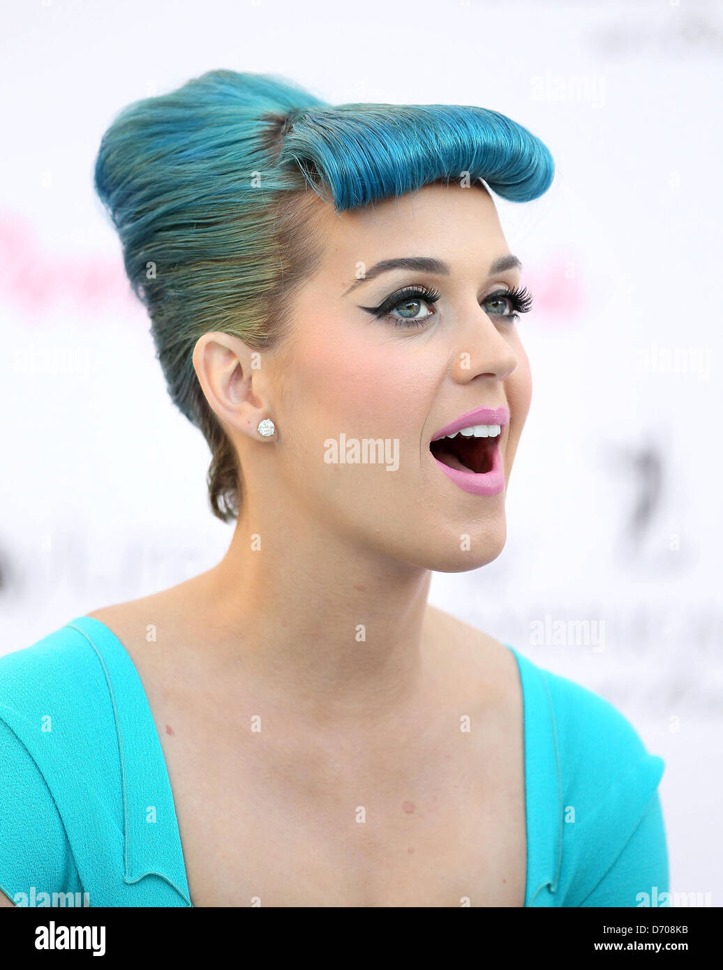 Katy Perry at The Americana in Glendale to launch her custom brand of ...