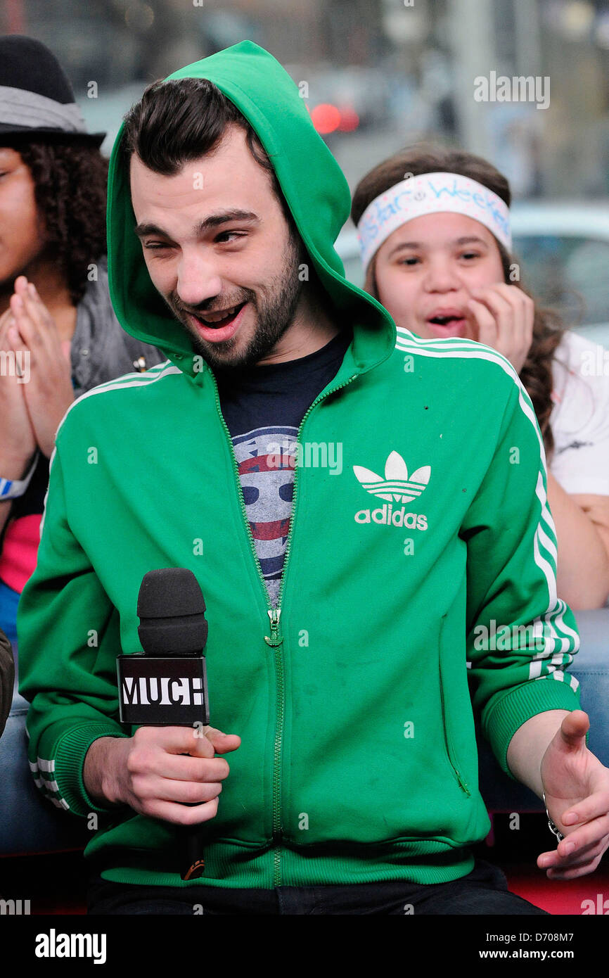 Jay Baruchel on Much Music New.Music.Live to promote the movie 'GOON ...