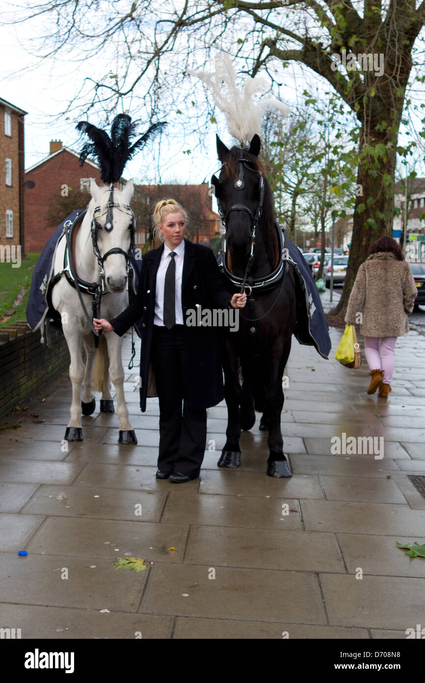 East london funeral hi-res stock photography and images - Alamy