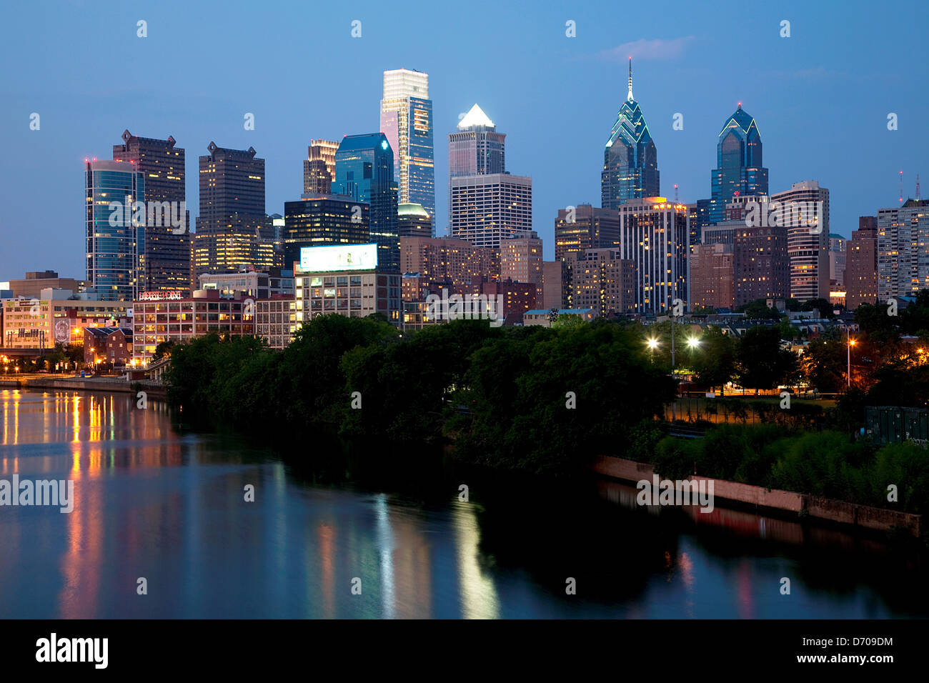 Center City, Philadelphia, Pennsylvania Skyline from the Schuykill ...