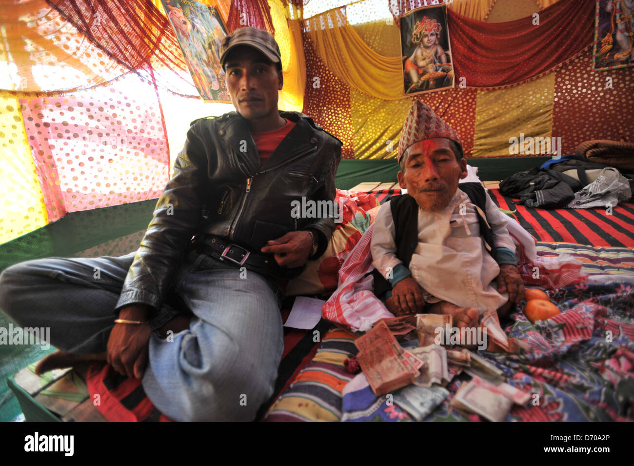 SEVENTY-TWO YEAR-OLD SET TO BECOME 'SMALLEST MAN IN HISTORY' A Nepali ...