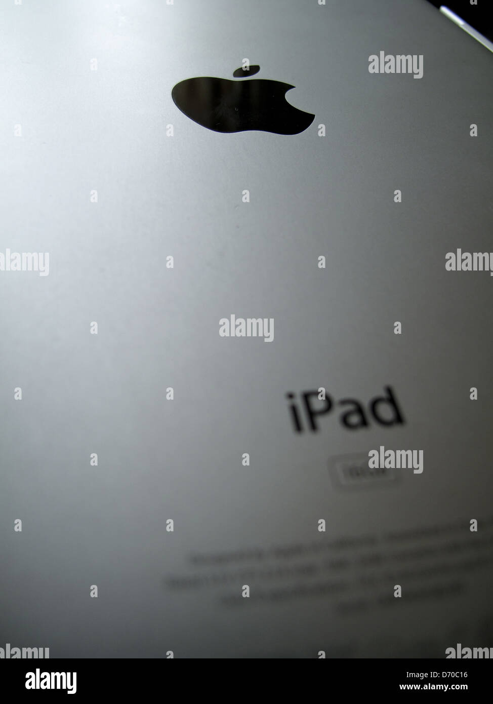 16GB iPad 3 back with selective focus Stock Photo - Alamy