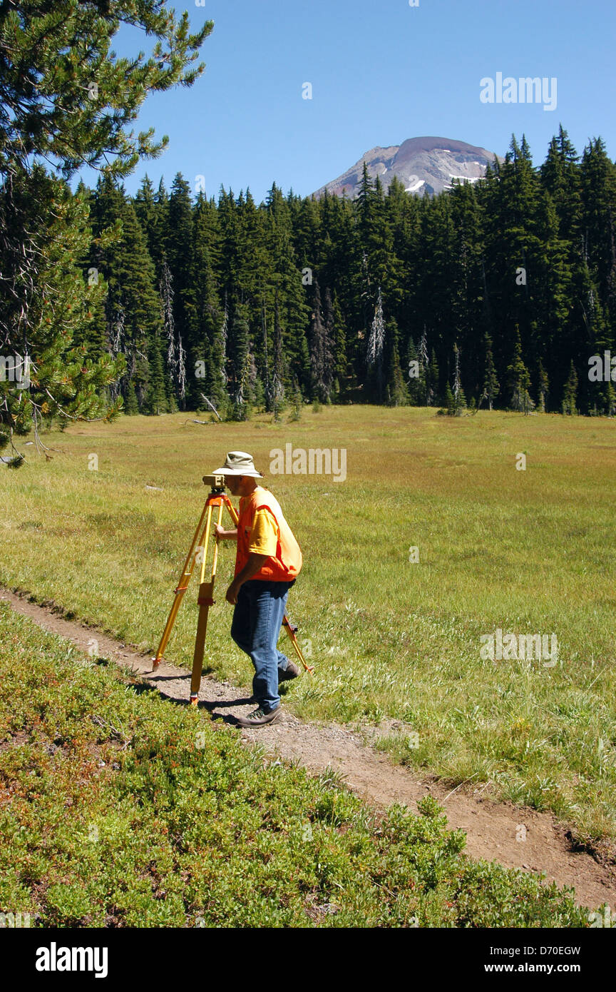 Leveling mountain hi-res stock photography and images - Alamy