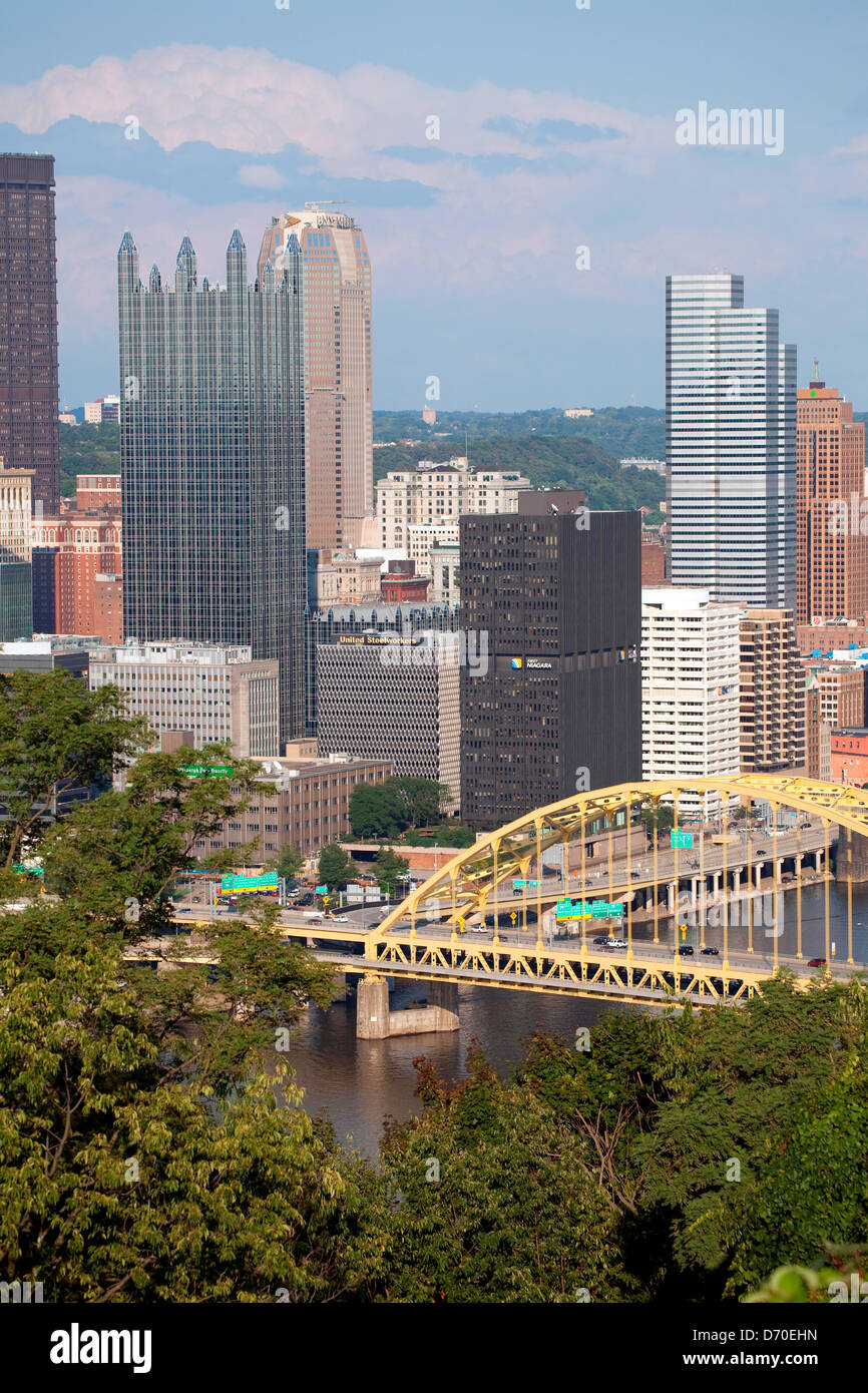USA, Pennsylvania, Pittsburgh, Downtown Skyline from Point of View Park ...