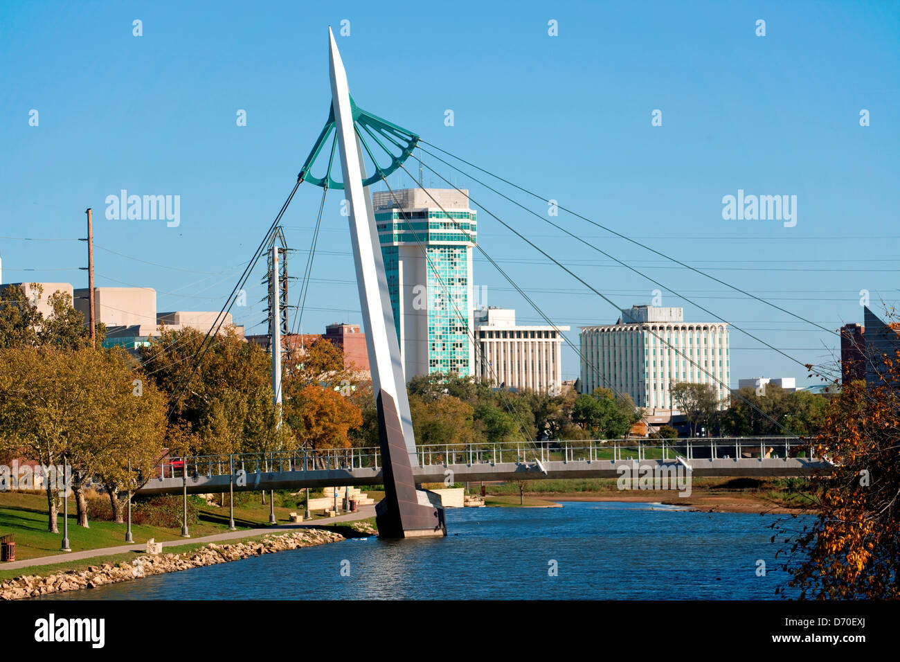 USA, Kansas, Wichita, Pedestrian Bridge over Arkansas River near Keeper ...