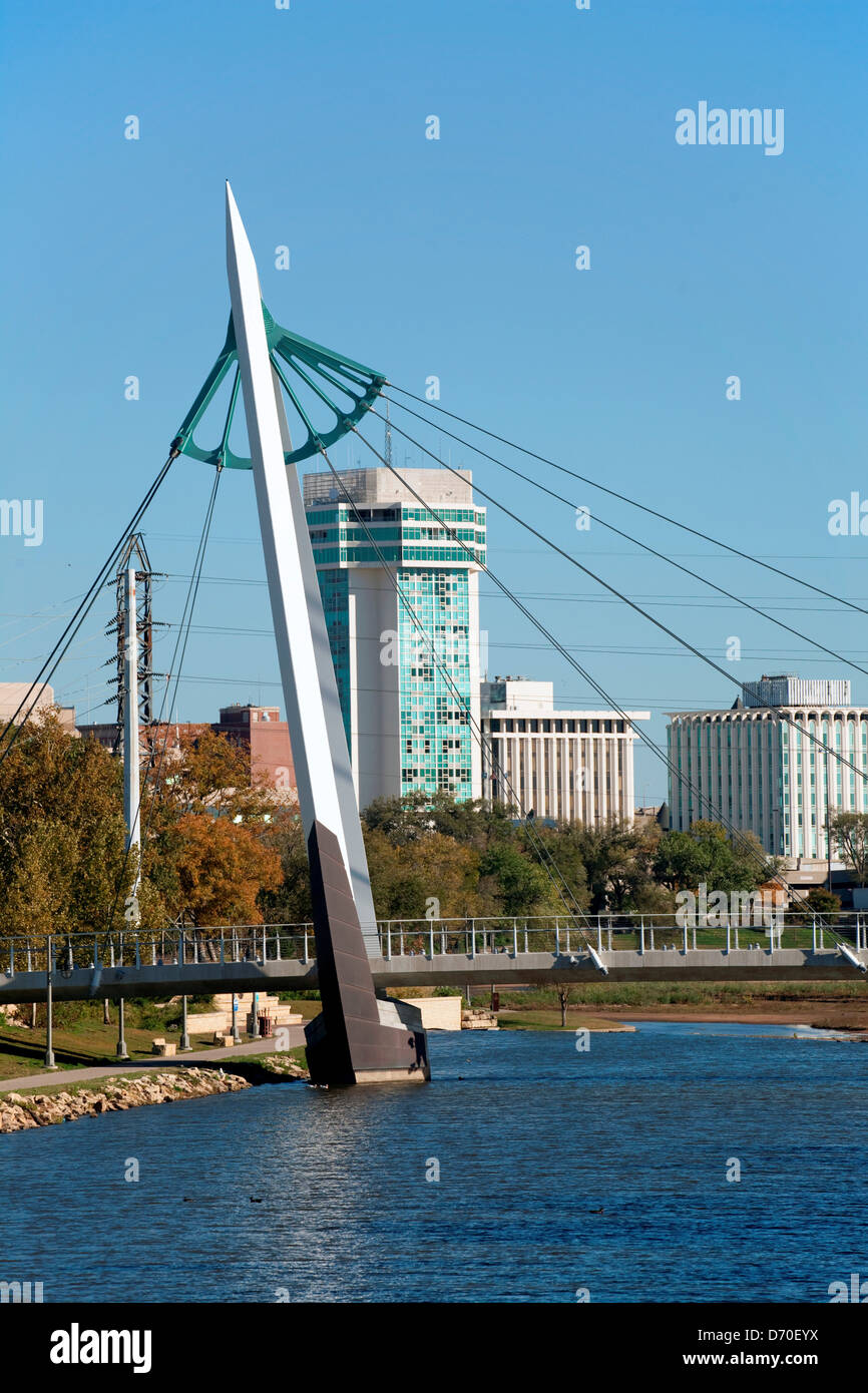 USA, Kansas, Wichita, Riverfront Pedestrian Bridge over Arkansas River ...
