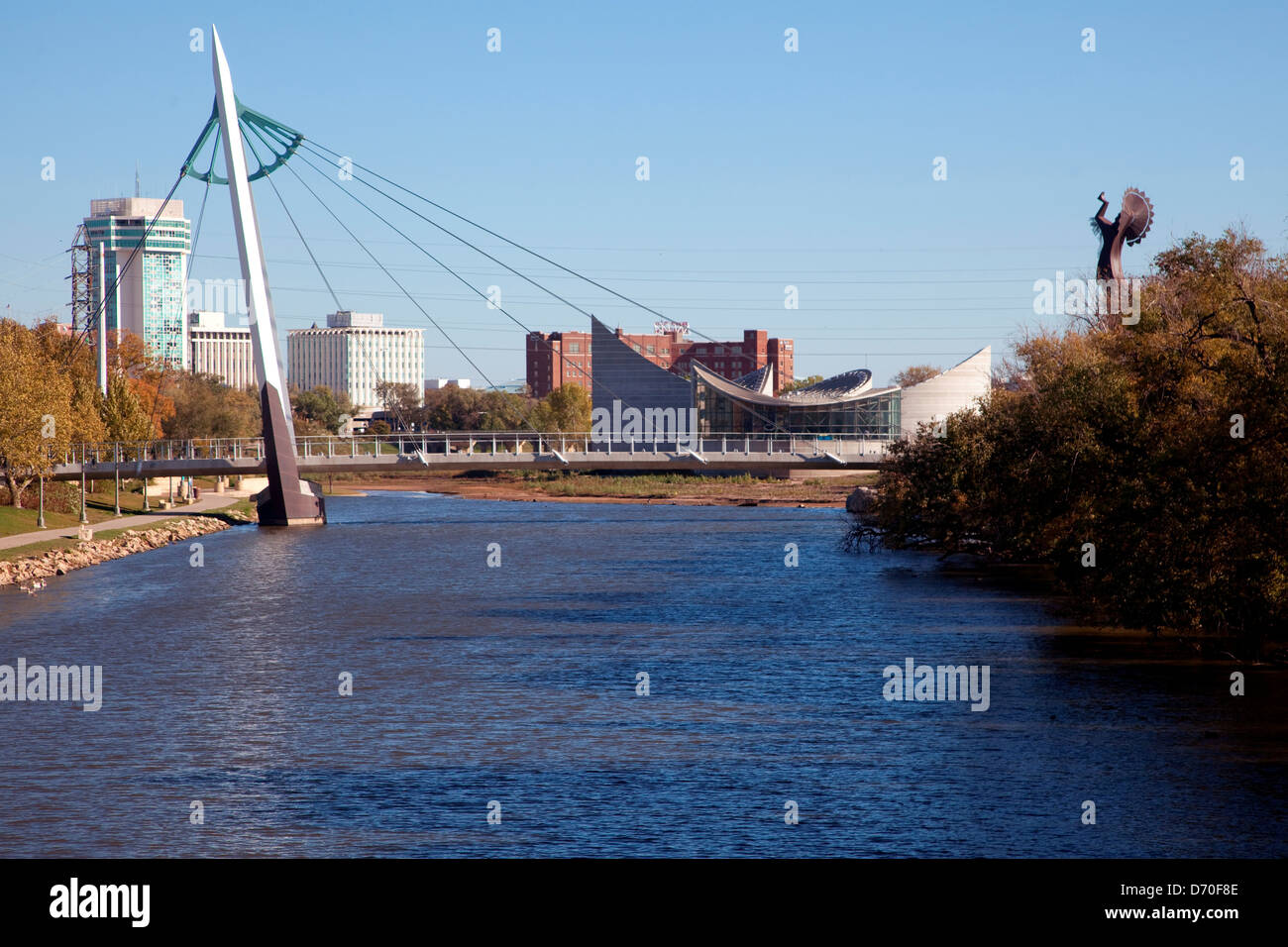 Keeper of the plains wichita hi-res stock photography and images - Alamy