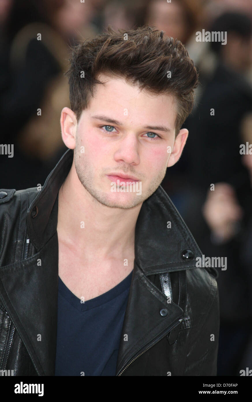 Jeremy irvine london fashion week hi-res stock photography and images ...
