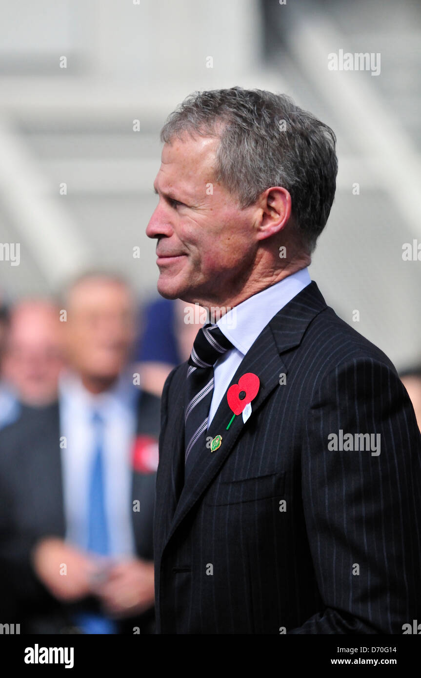 Anzac Day, London, UK. 25th April 2013. Wreath-laying at the Cenotaph ...