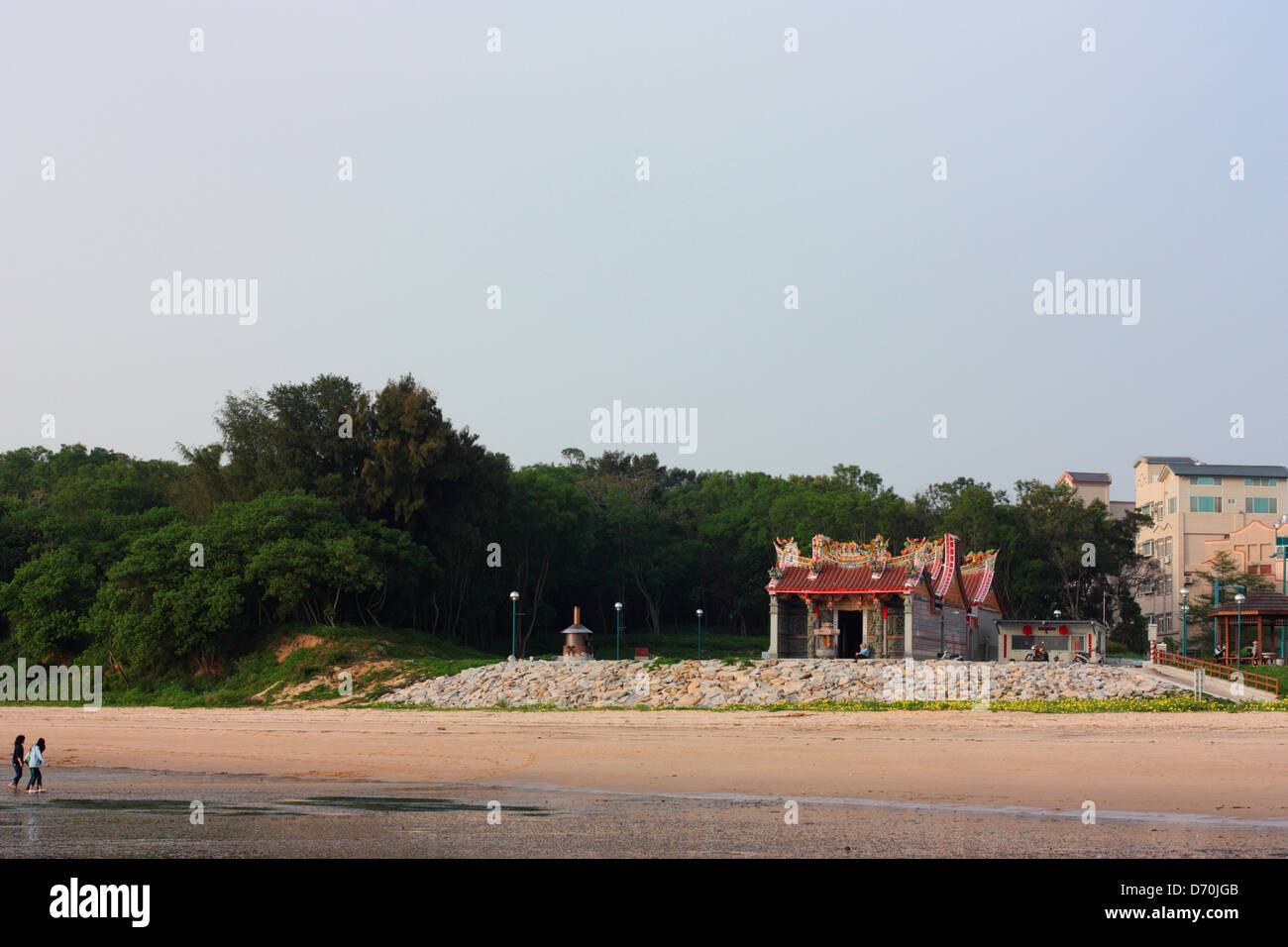 Taiwan, Jincheng, Kinmen County, Taoist temple at beach Stock Photo - Alamy