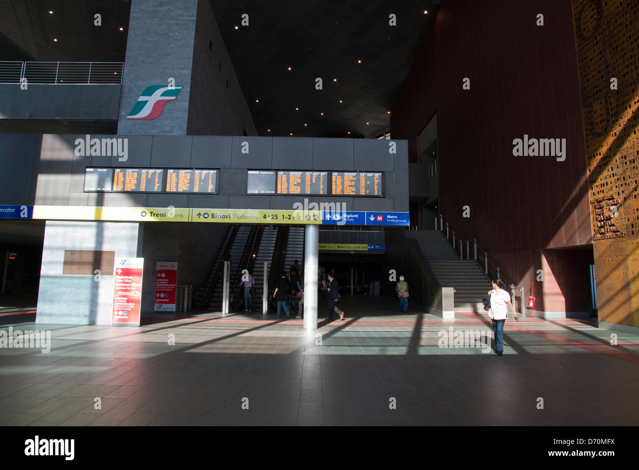 Rome Tiburtina rail station, Italy Stock Photo - Alamy