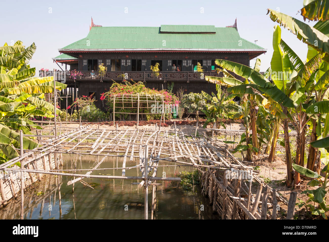 Inthar Heritage House, Inpawkhon Village, Inle Lake, Shan State ...