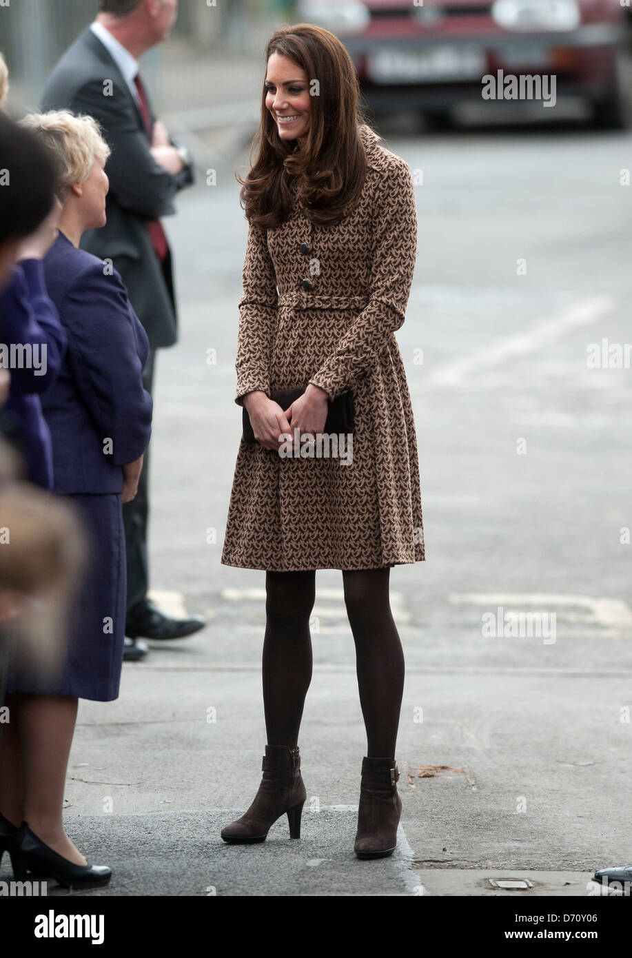 Catherine, Duchess of Cambridge aka Kate Middleton arriving at Oxford ...