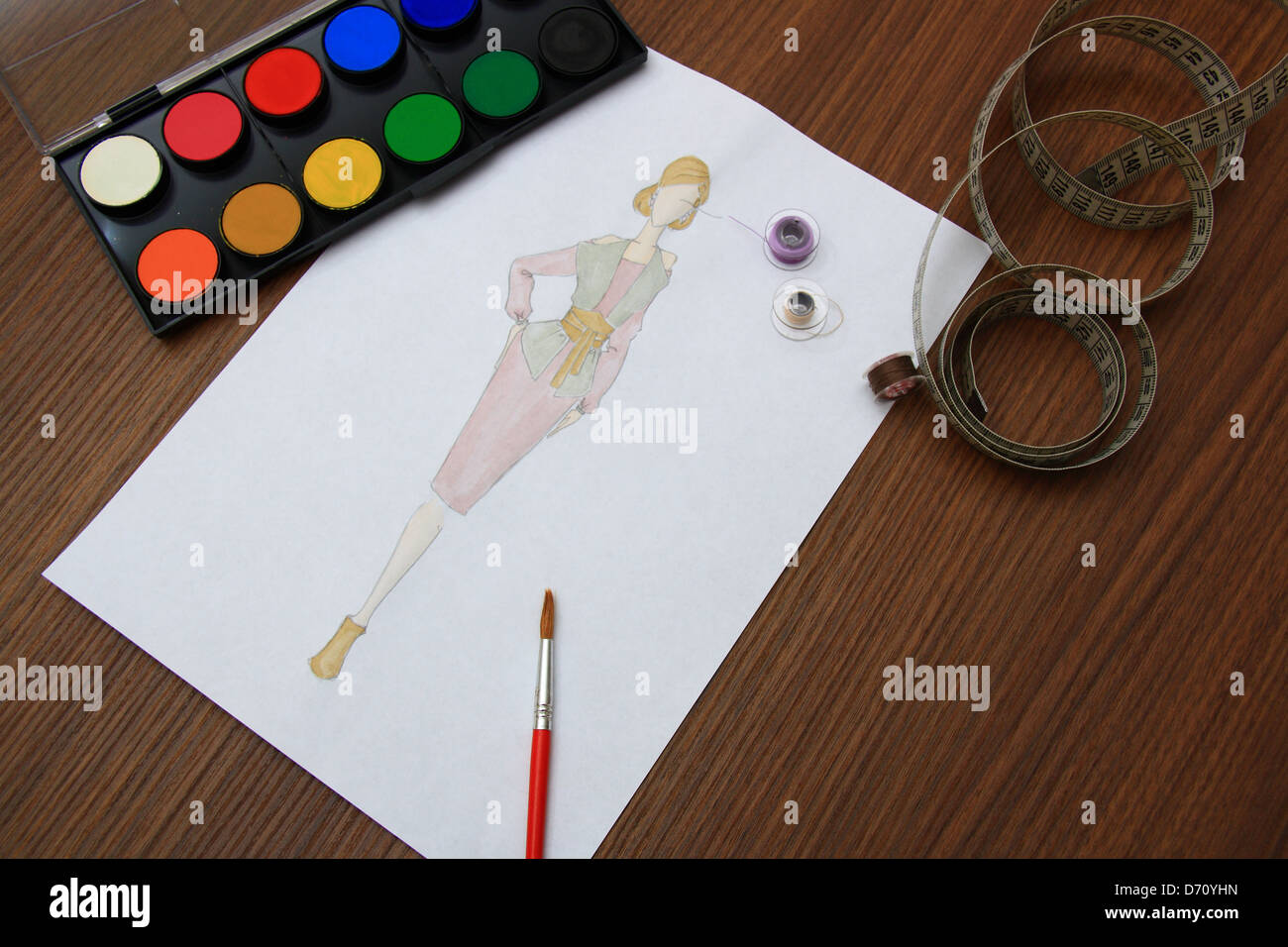 the collection of fashion drawings on clothes with colored pencils ...