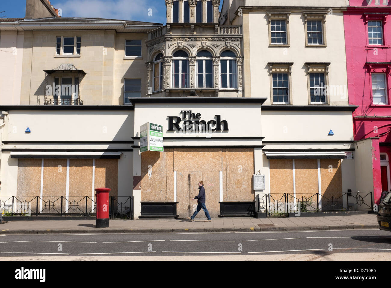 Shuttered Business High Resolution Stock Photography and Images - Alamy