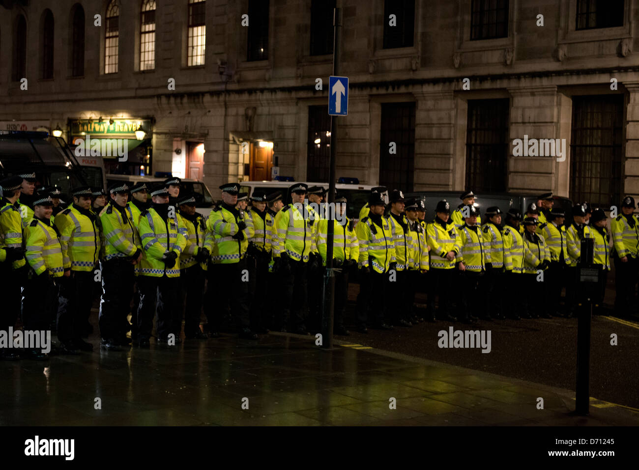 Hold the line hi-res stock photography and images - Alamy