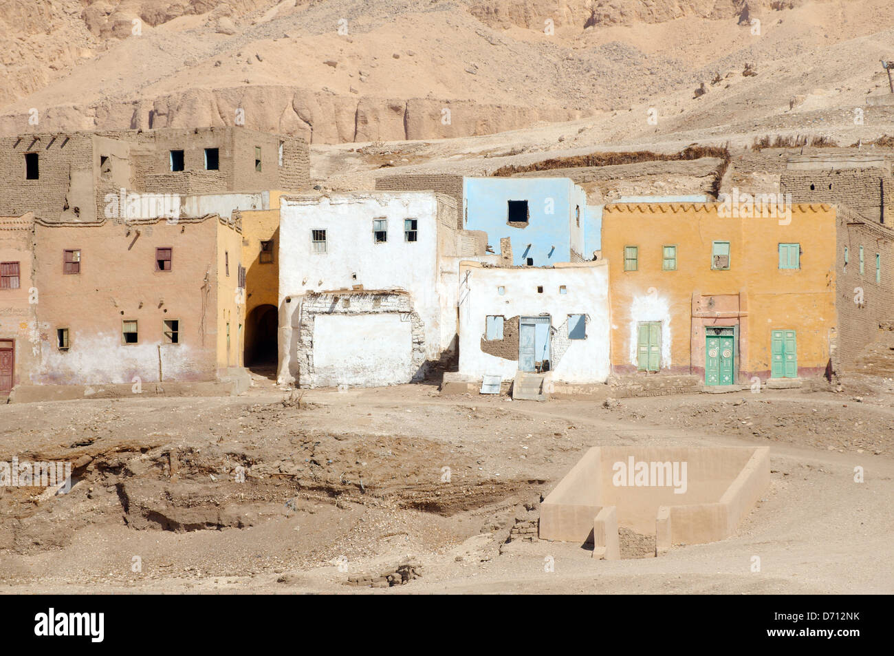 Egypt tomb robbers hi-res stock photography and images - Alamy