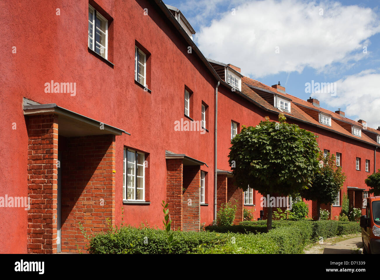 Berlin, Germany, single family homes in the horseshoe settlement by ...