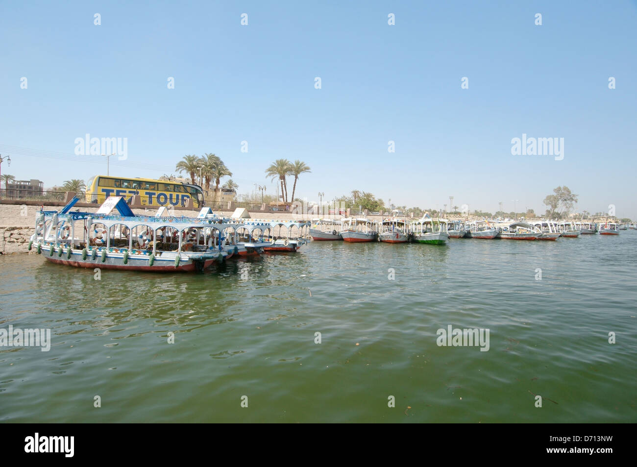 Egypt nile landscape hi-res stock photography and images - Alamy