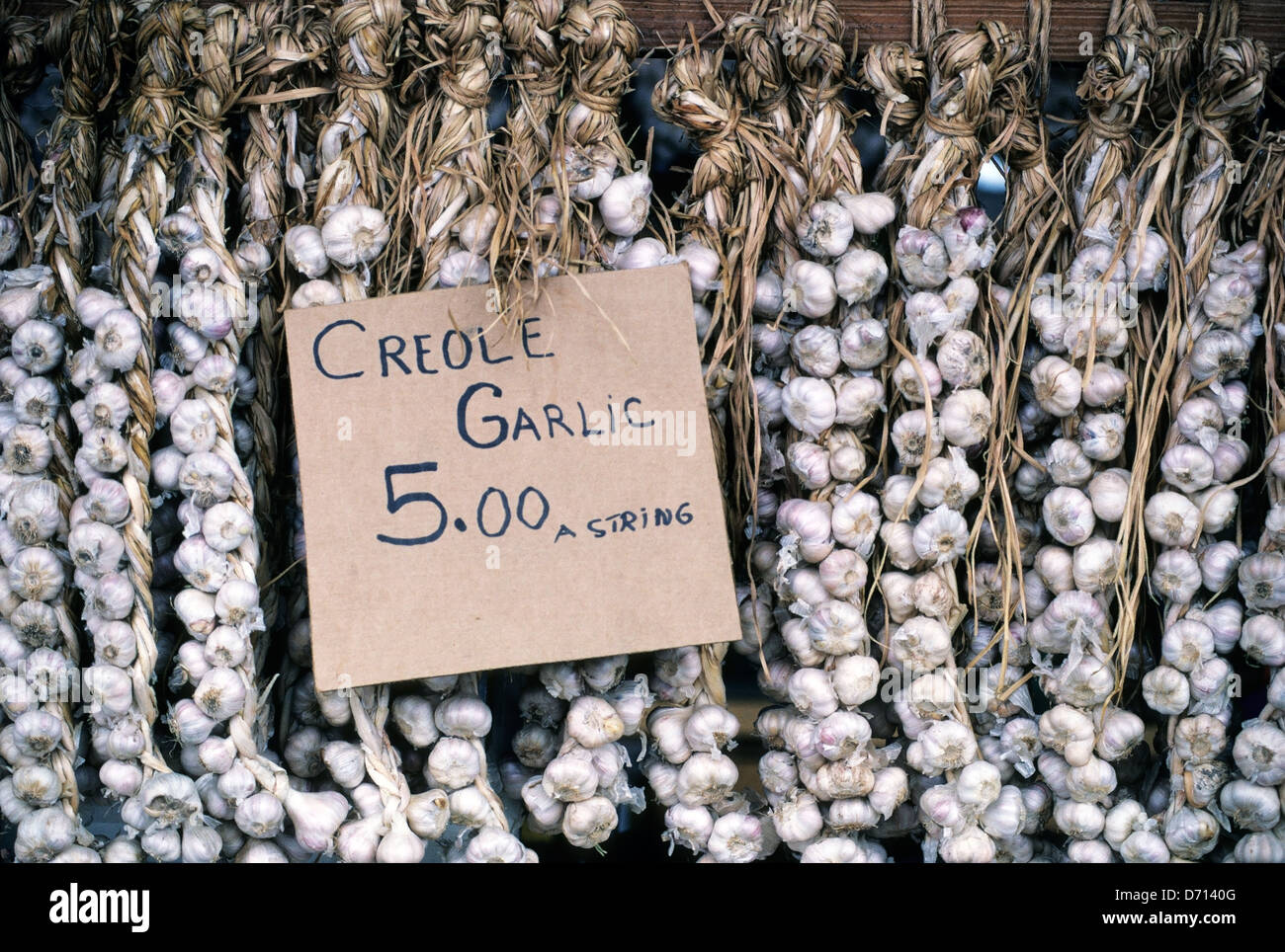 Garlic strand hi-res stock photography and images - Alamy