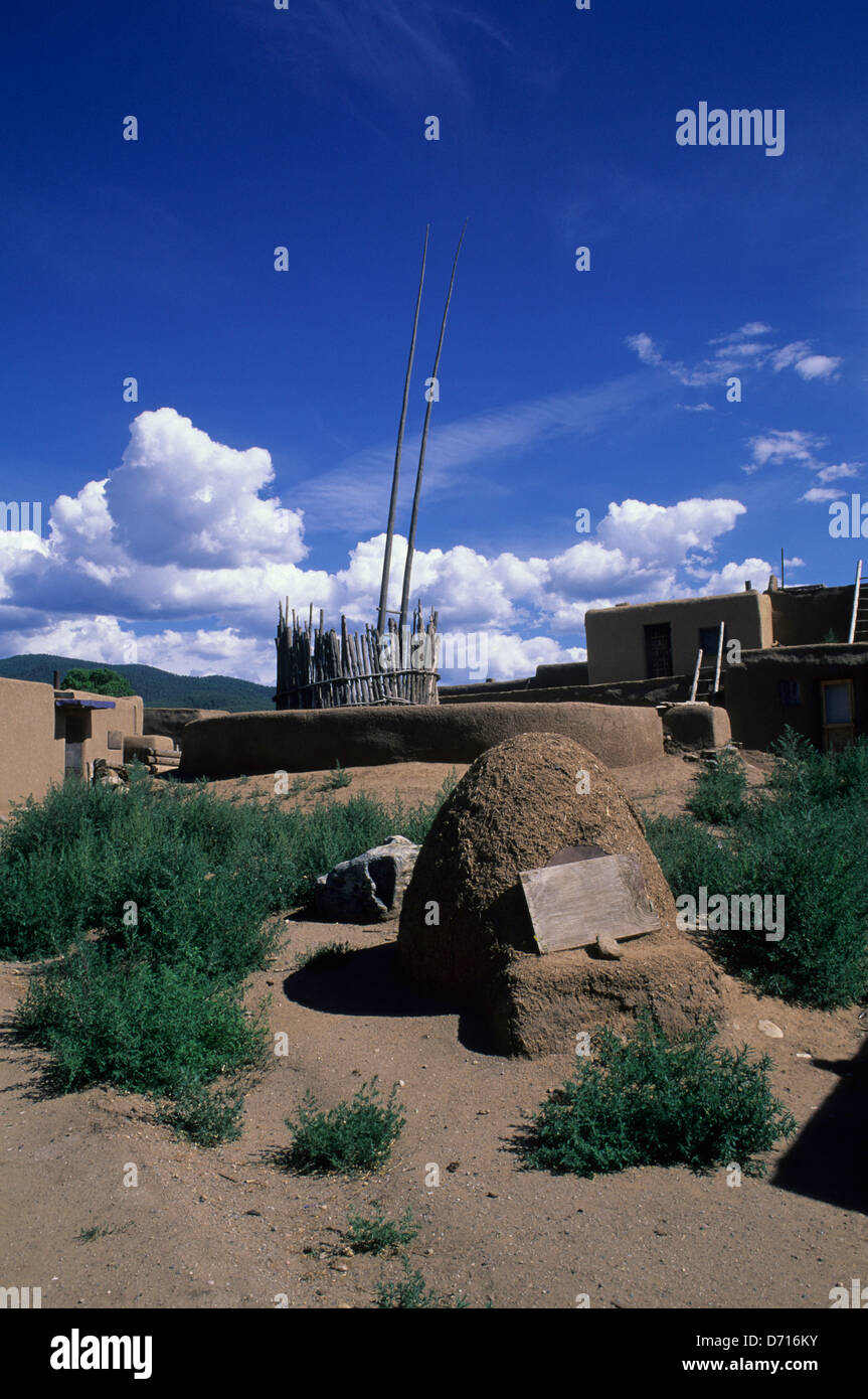 Usa, New Mexico, Taos Pueblo, Adobe (Mudbrick Construction), View Of ...