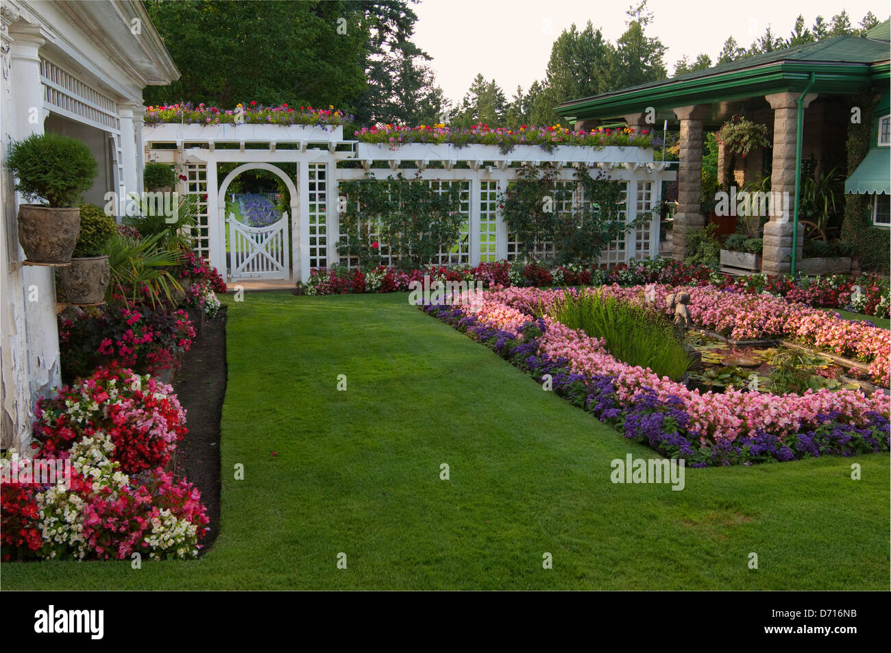 Canada, British Columbia, Vancouver Island Near Victoria, Butchart ...