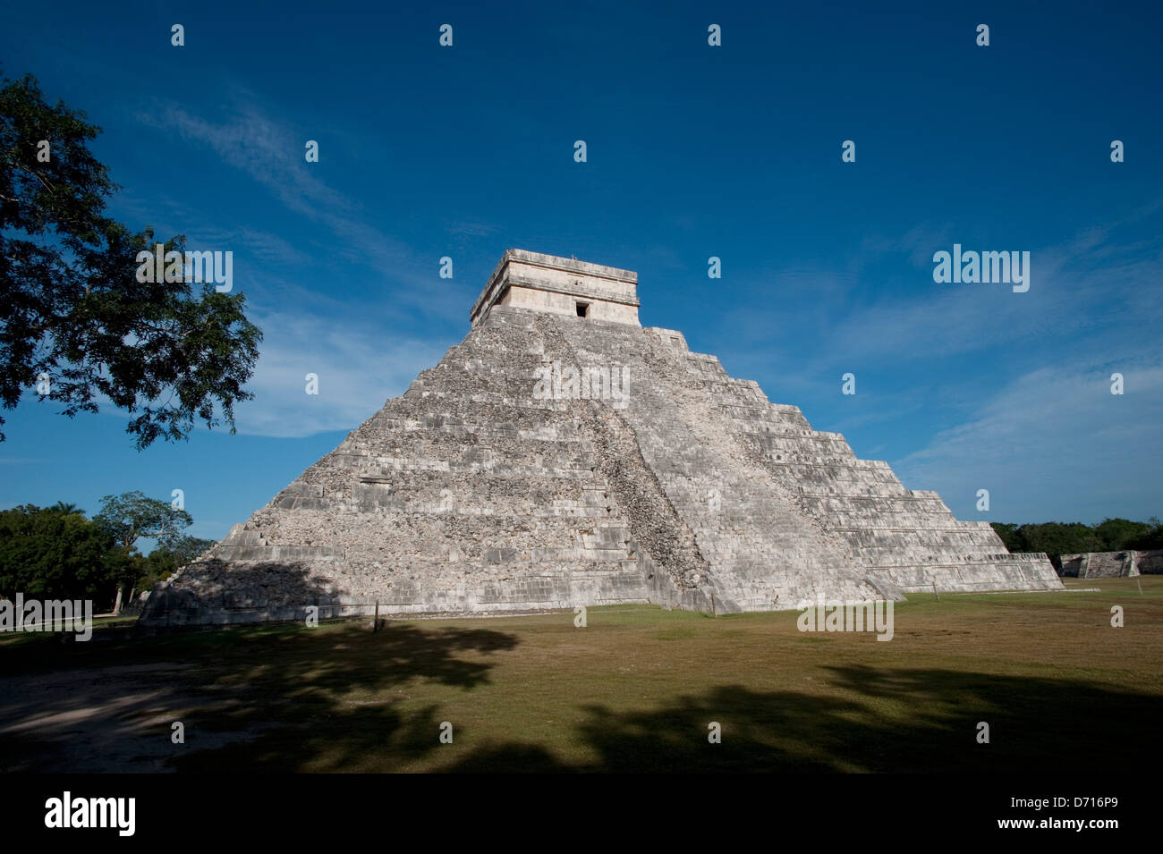 Mexico, Yucatan Peninsula, Near Cancun, Maya Ruins Of Chichen Itza ...