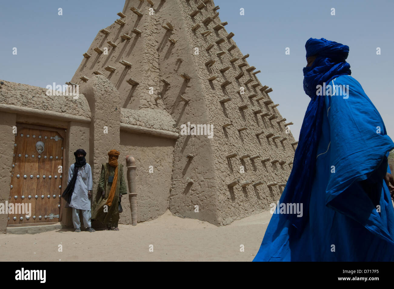 Mali, Timbuktu, City On The Edge Of The Sahara Desert, Sankore Mosque ...