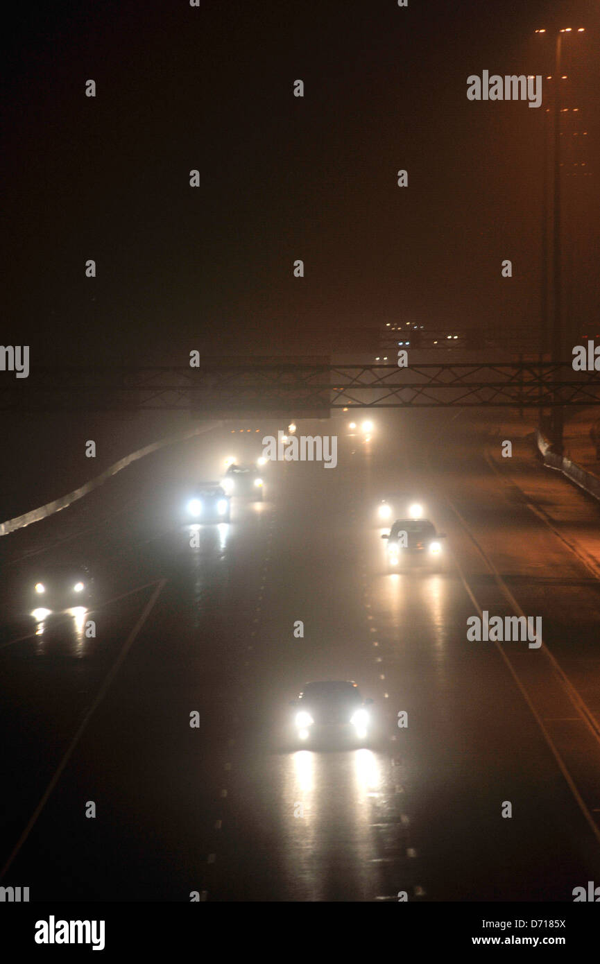 Highway cars night hi-res stock photography and images - Alamy