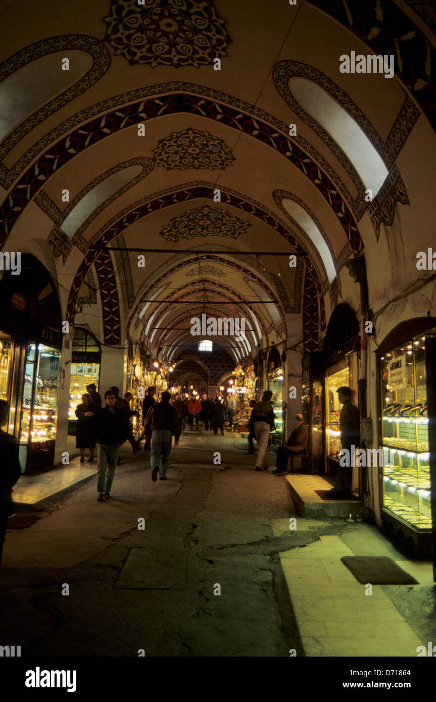 Grand bazaar scene hi-res stock photography and images - Alamy