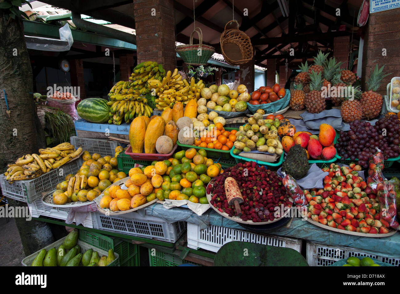 Bogota market la candelaria hi-res stock photography and images - Alamy