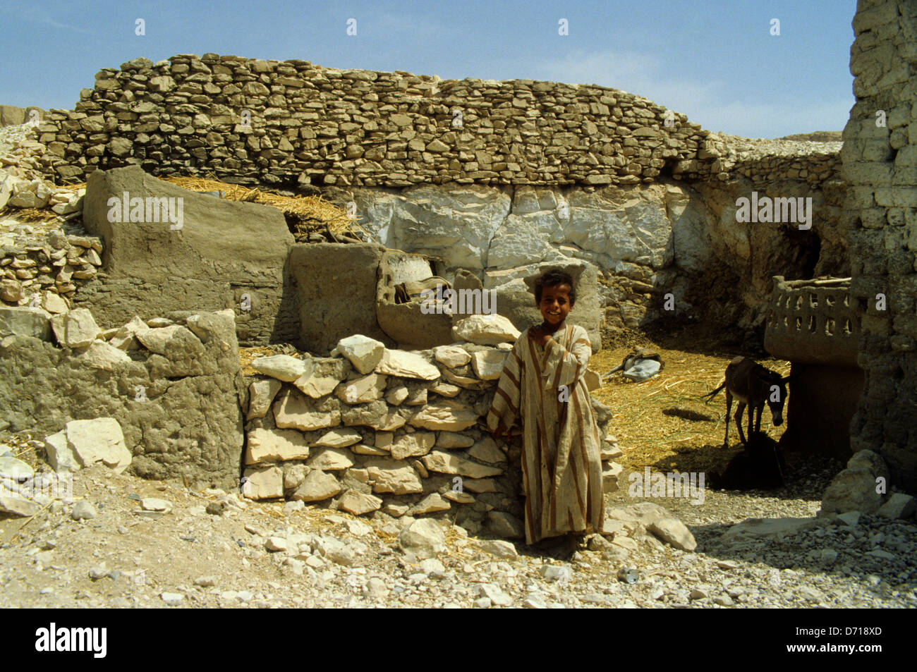 Gourna village hi-res stock photography and images - Alamy