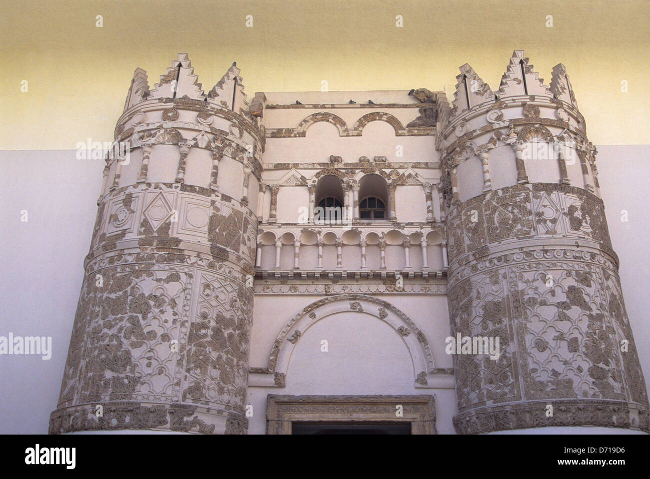 Syria, Damascus, National Museum, Entrance Gate Stock Photo - Alamy