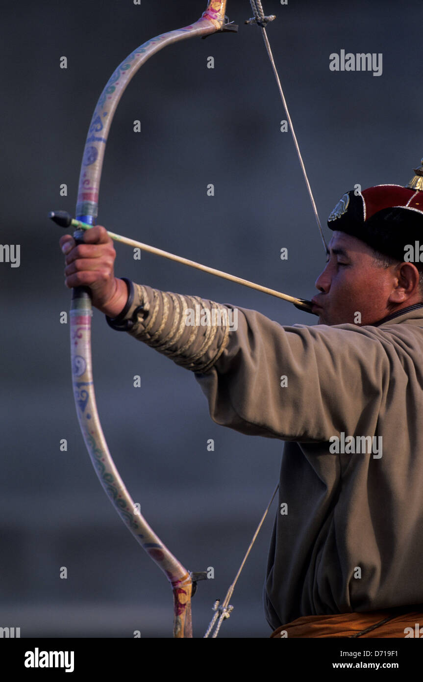 Mongolia, Ulaanbaatar, Naadam Festival, Archery, Man Stock Photo - Alamy
