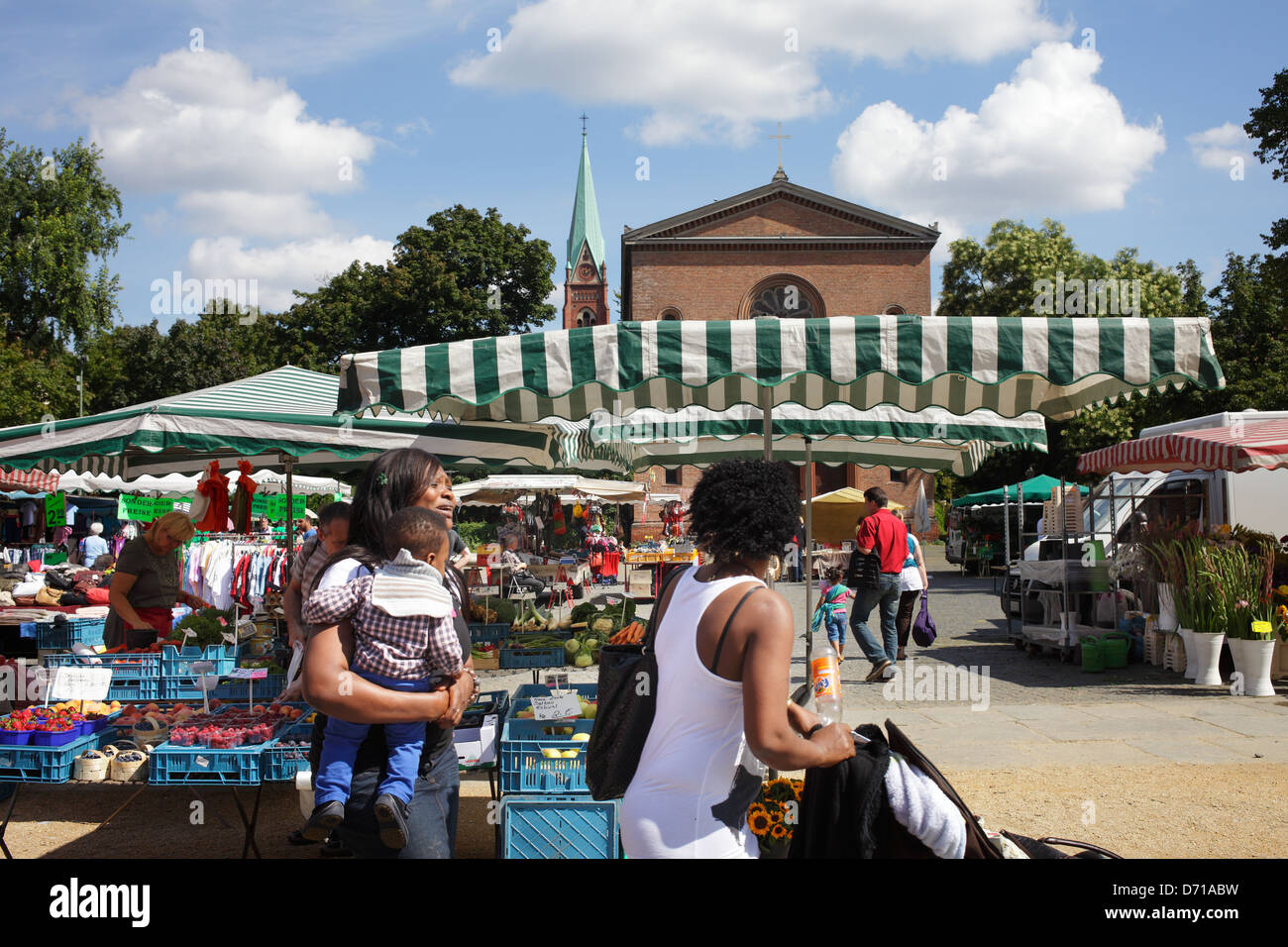 Berlin, Germany, weekly market at Leopold Square in Berlin's Wedding ...