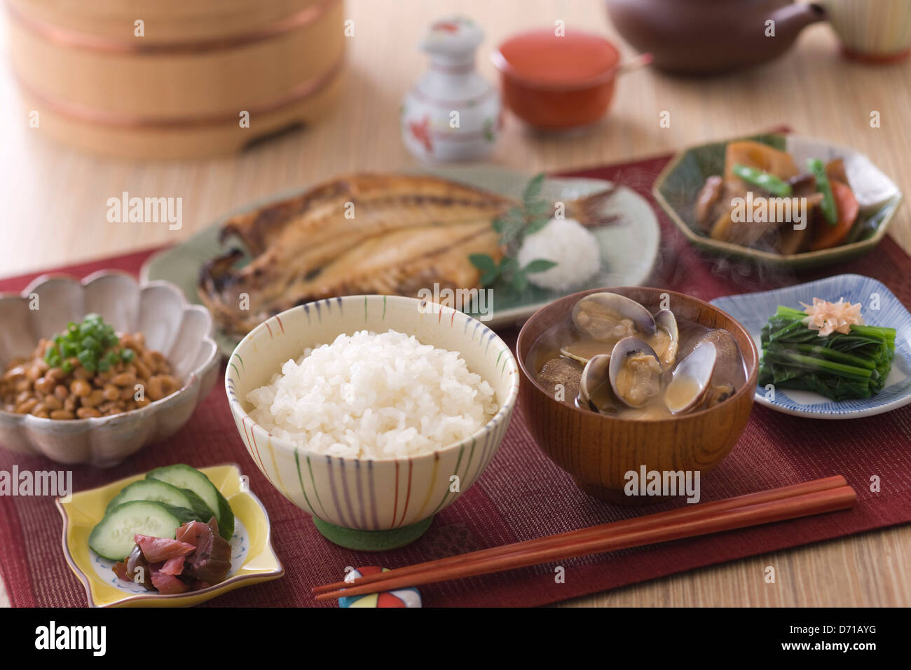 Natto japanese breakfast hi-res stock photography and images - Alamy