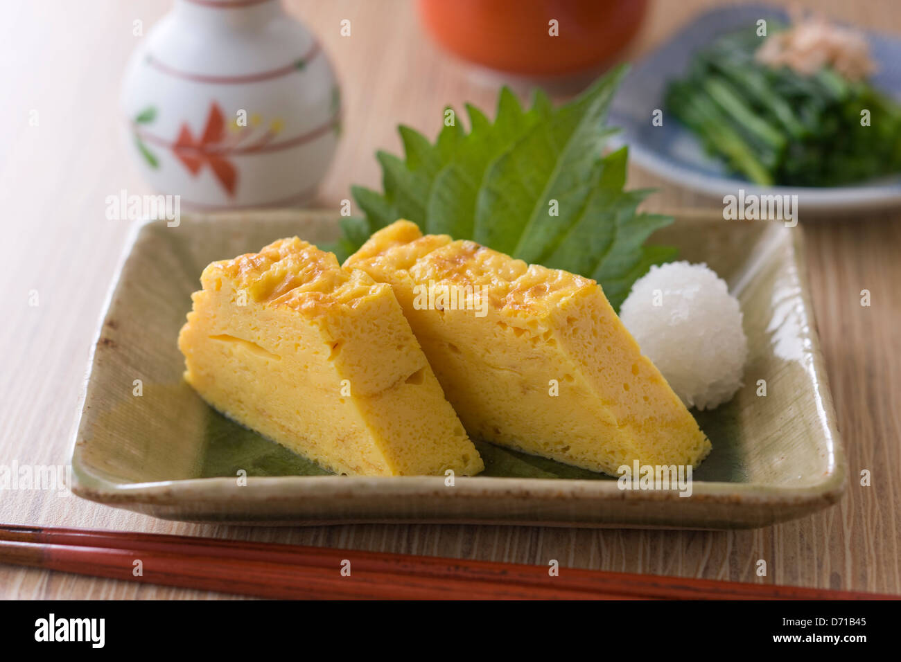 Tamagoyaki hi-res stock photography and images - Alamy