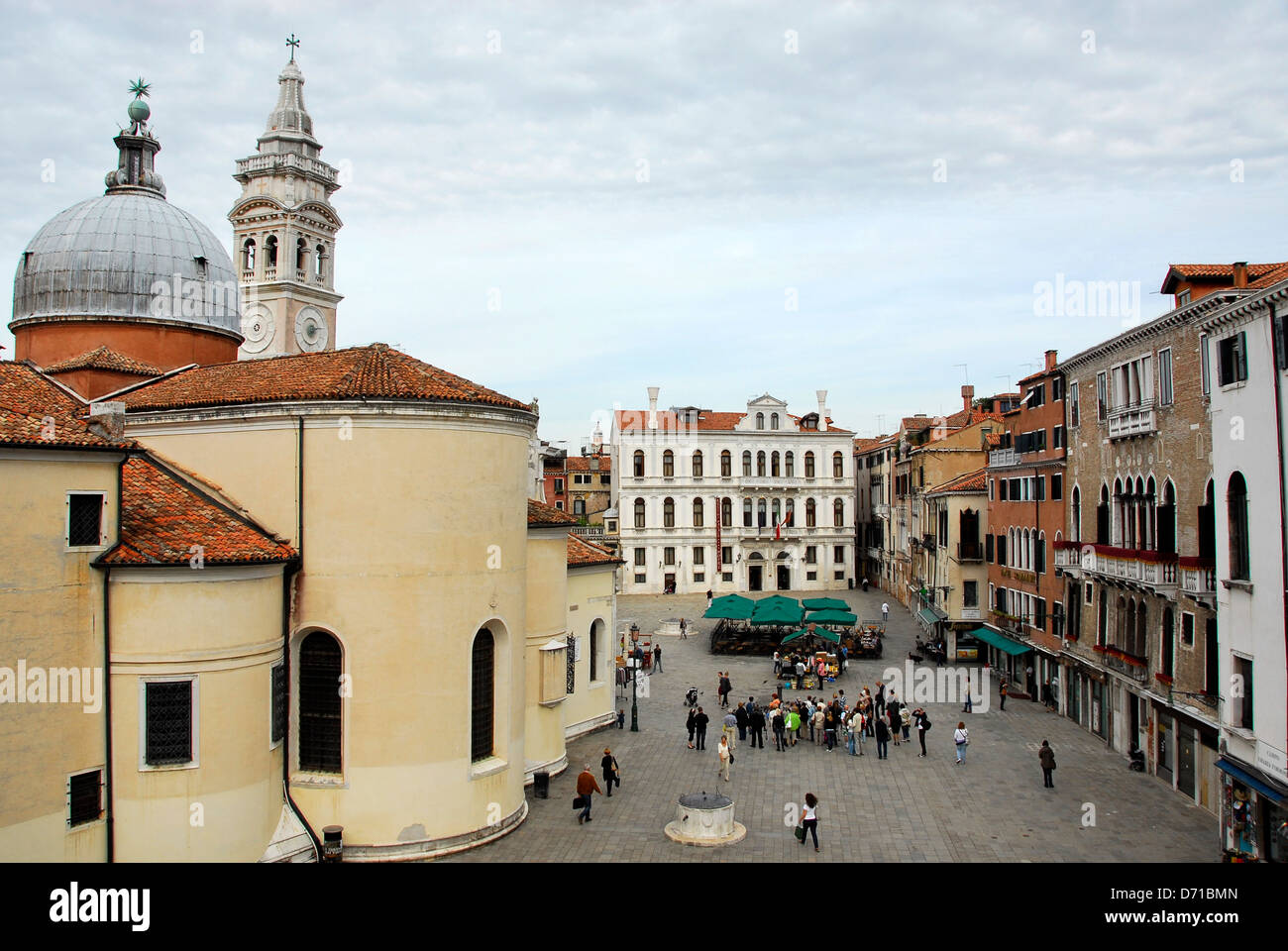 Renaissance bridges hi-res stock photography and images - Alamy