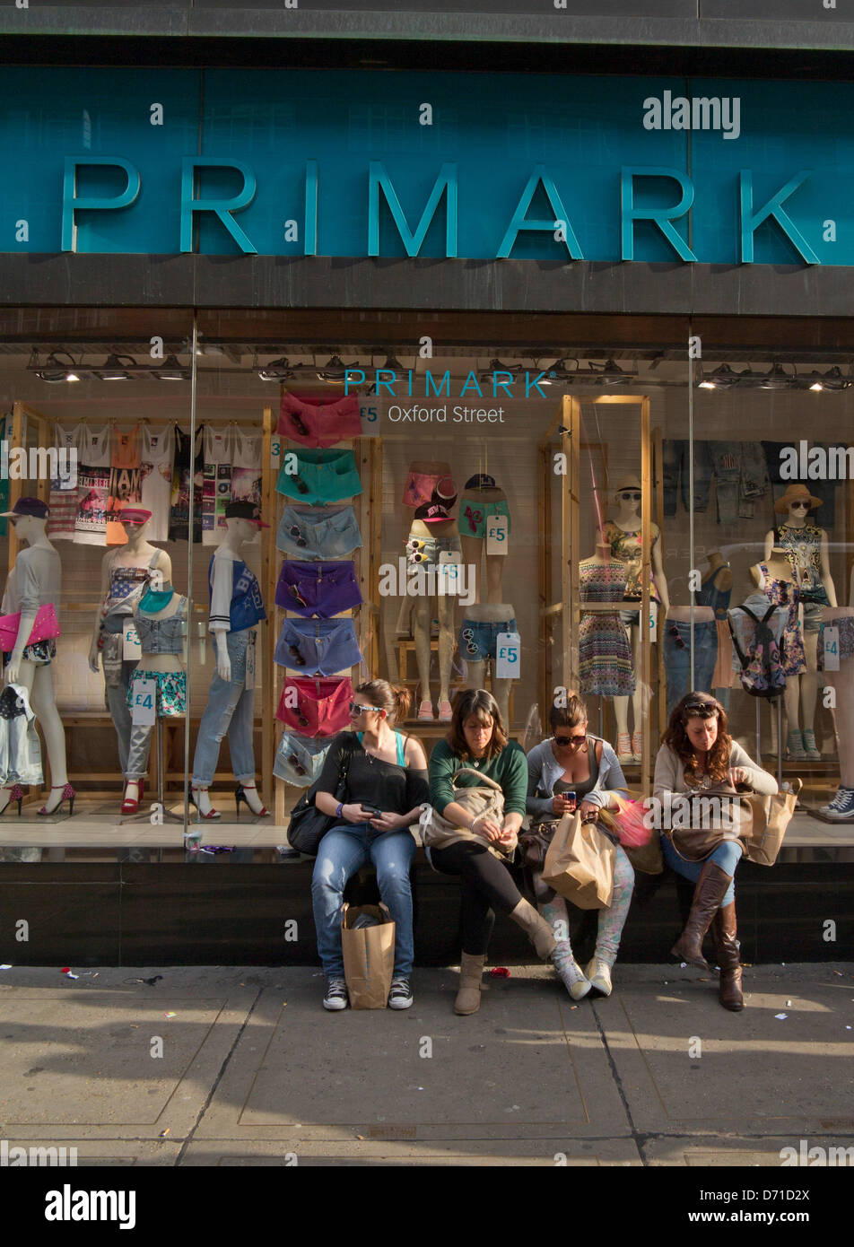 People shopping at Primark budget clothes store in Oxford St., London ...