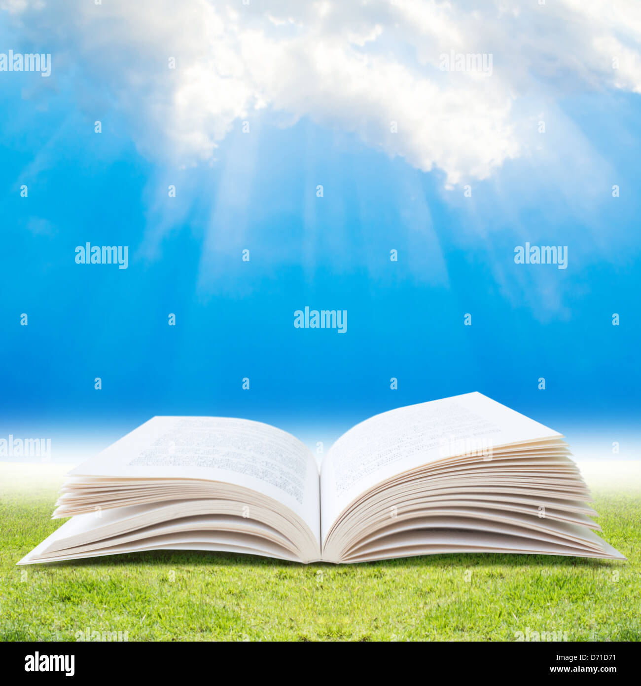 The shining book hi-res stock photography and images - Alamy