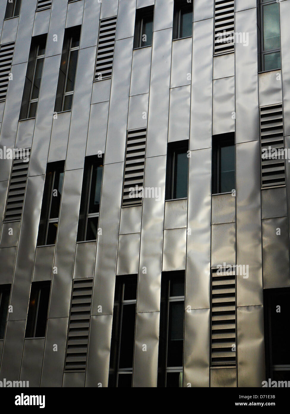 Cladding BDP Architects office building in Manchester UK Stock Photo ...