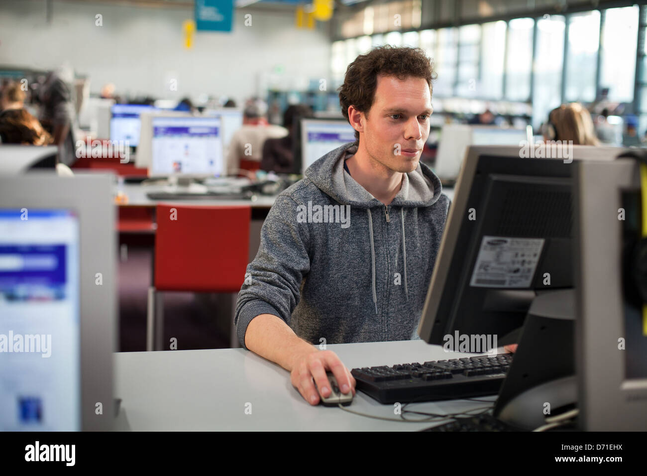 student in the computer classroom Stock Photo - Alamy